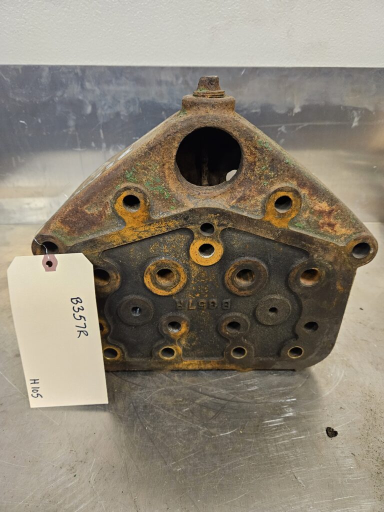 B357R AB311R US B BO/BR CYLINDER HEAD | B357R AB311R - Shumaker Tractor
