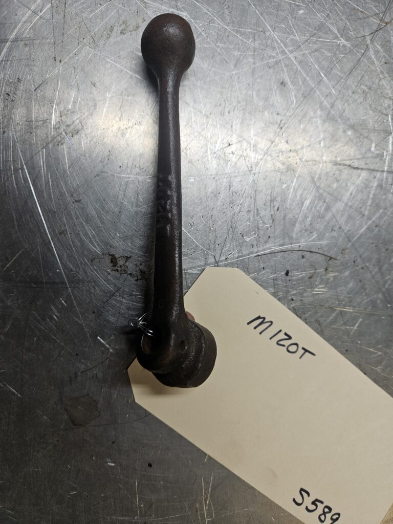 M120T DUBUQUE PTO SHIFT LEVER | M120T - Shumaker Tractor