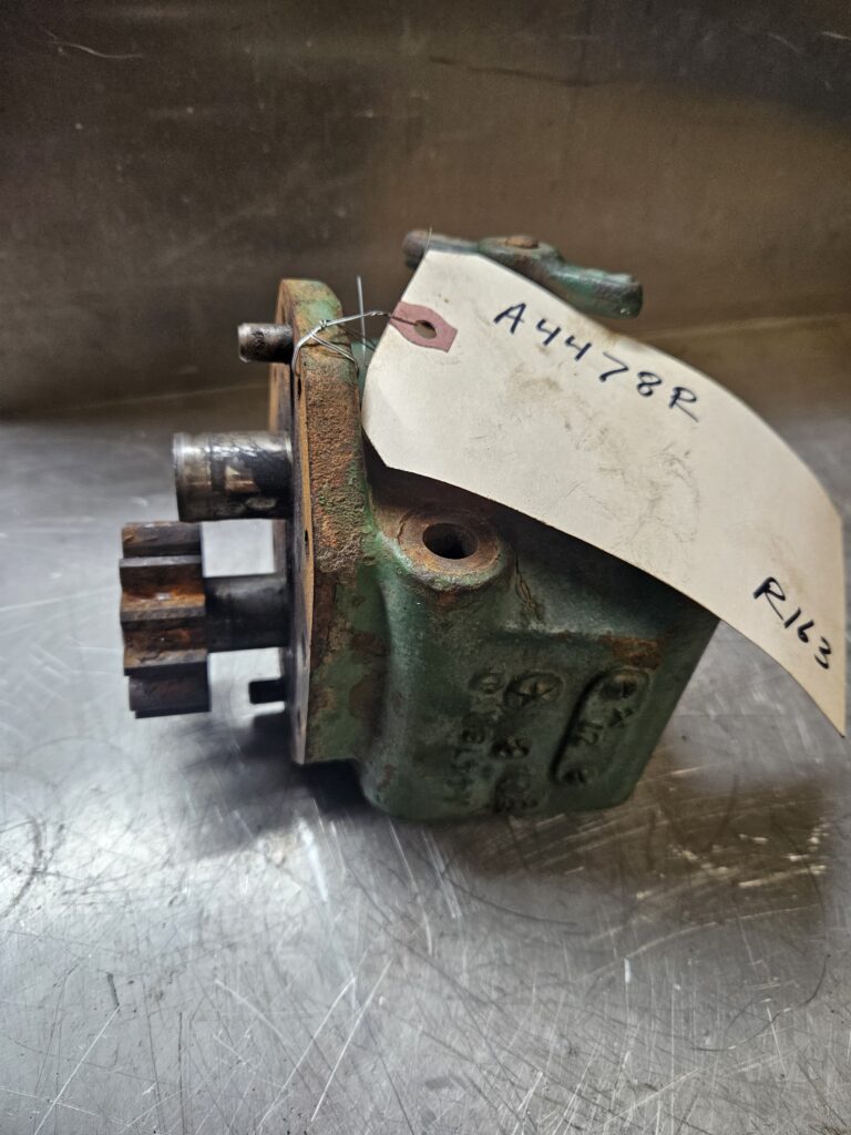 A4478R AA4475R POWER TROL PUMP BODY | A4478R AA4475R - Shumaker Tractor