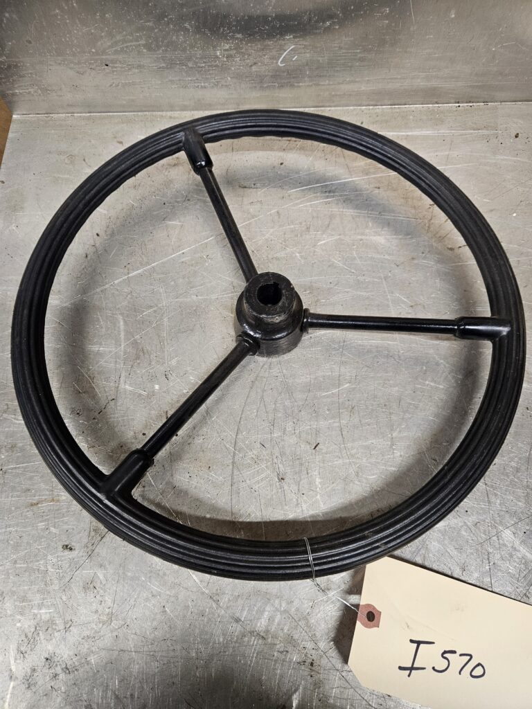 AB218R EARLY STYLED B STEERING WHEEL | AB218R - Shumaker Tractor