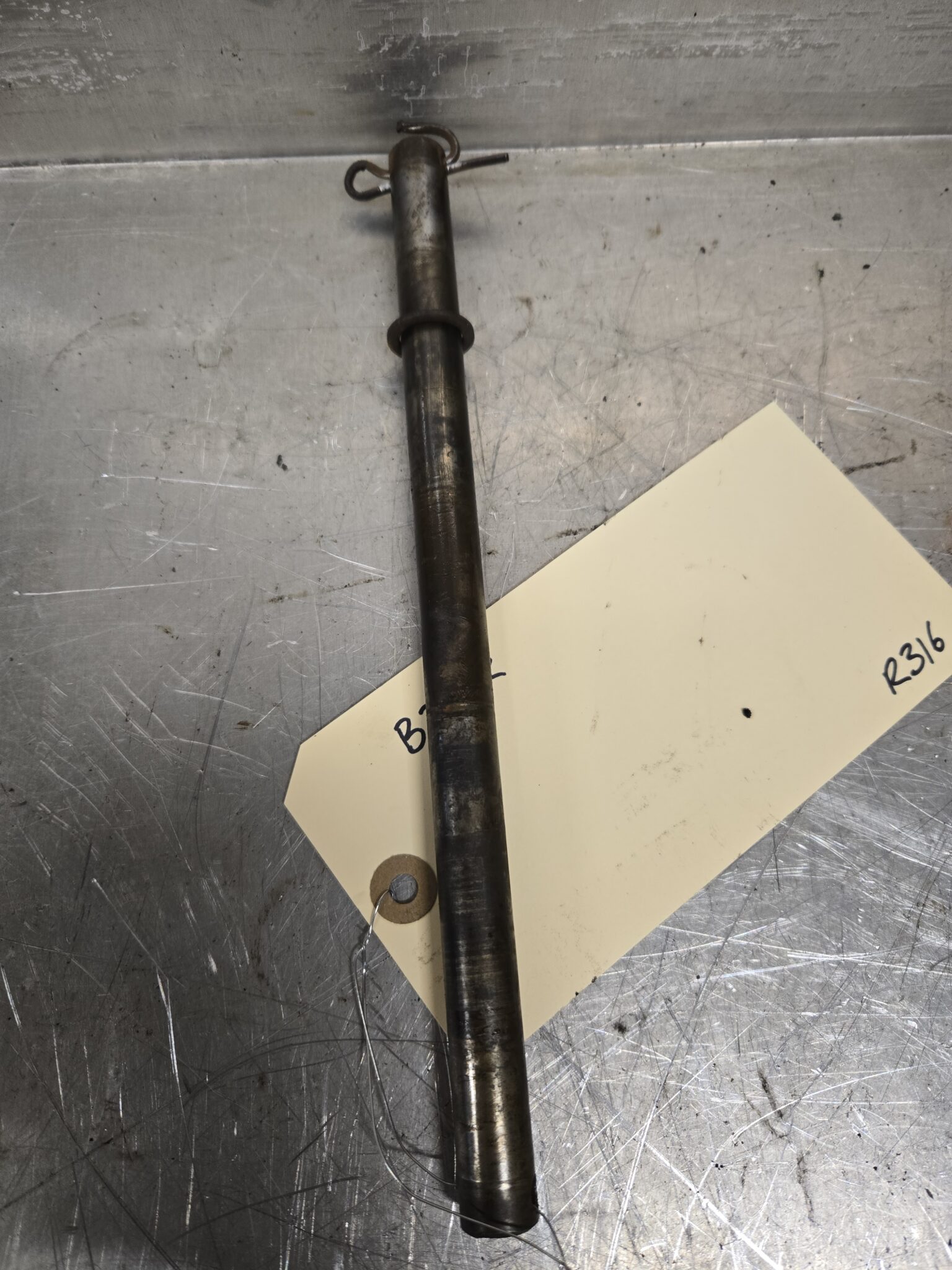 B206R B TAPPET SHAFT | B206R - Shumaker Tractor