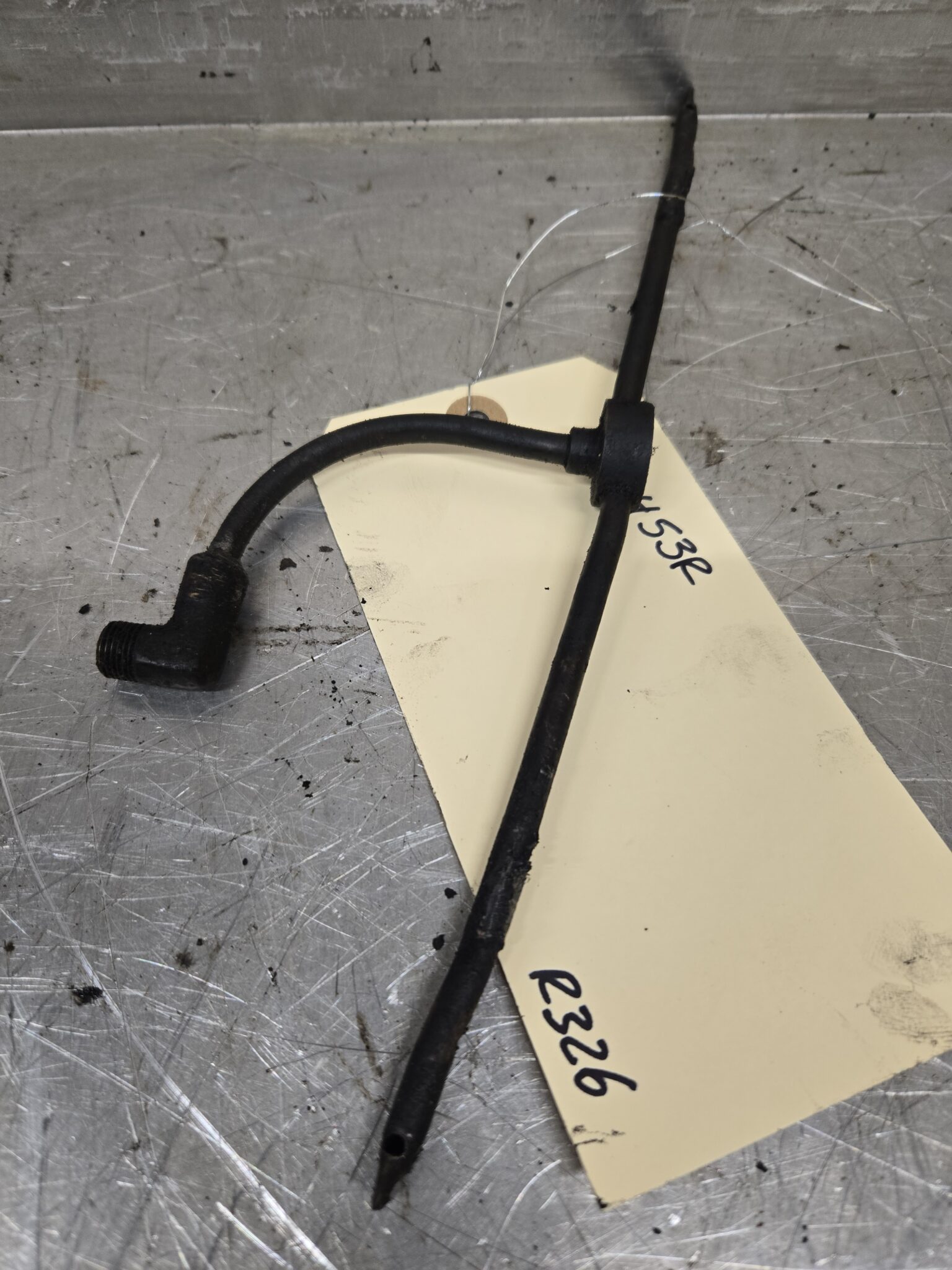 AR453R R TAPPET OIL PIPE | AR453R - Shumaker Tractor